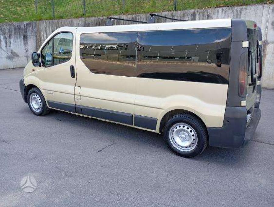 Dzeltens Nissan Primastar 2005 Kauņa, ar dzinēja tilpumu 1.90 L un nobraukumu 300 tūkst. km par 2999 €, foto 4 vietnē AUTOMOTO.COM.LV