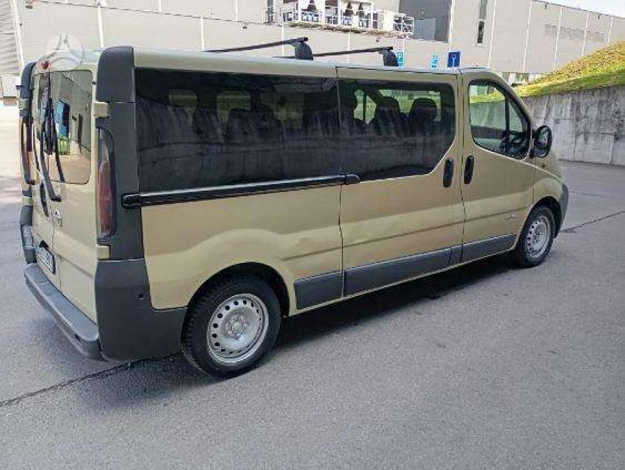 Dzeltens Nissan Primastar 2005 Kauņa, ar dzinēja tilpumu 1.90 L un nobraukumu 300 tūkst. km par 2999 €, foto 5 vietnē AUTOMOTO.COM.LV