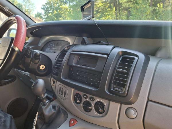 Dzeltens Nissan Primastar 2007 Tukums, ar dzinēja tilpumu 2.46 L un nobraukumu 211 tūkst. km par 2800 €, foto 9 vietnē AUTOMOTO.COM.LV