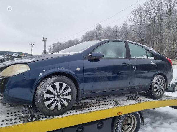 Blue Nissan Primera 2003 in Kaunas, with an engine capacity of 1.60 L and mileage of 280 thousand km for 599 €, photo 1 on AUTOMOTO.COM.LV