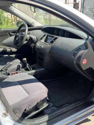 Blue Nissan Primera 2004 in Vilnius, with an engine capacity of 1.77 L and mileage of 239 thousand km for 500 €, photo 7 on AUTOMOTO.COM.LV
