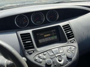 Blue Nissan Primera 2004 in Vilnius, with an engine capacity of 1.77 L and mileage of 239 thousand km for 500 €, photo 8 on AUTOMOTO.COM.LV