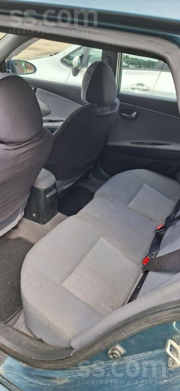 Zils Nissan Primera 2003 Liepāja, ar dzinēja tilpumu 2.20 L un nobraukumu 326 tūkst. km par 500 €, foto 3 vietnē AUTOMOTO.COM.LV