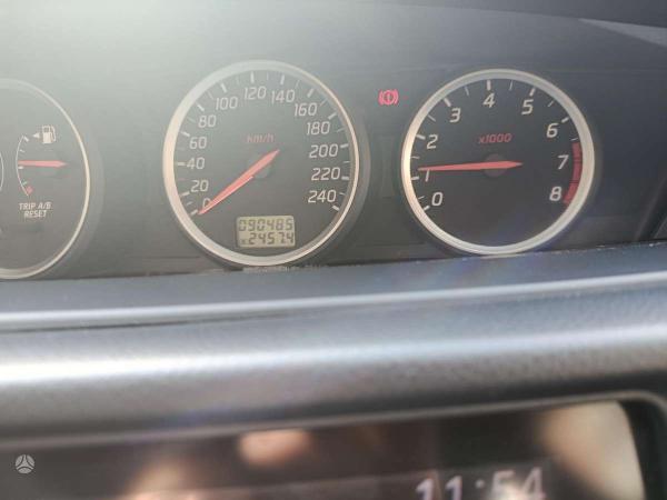 Pelēks Nissan Primera 2002 Viļņa, ar dzinēja tilpumu 1.77 L un nobraukumu 91 tūkst. km par 900 €, foto 3 vietnē AUTOMOTO.COM.LV