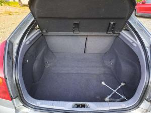 Grey Nissan Primera 2003 in Vilnius, with an engine capacity of 2.20 L and mileage of 255 thousand km for 950 €, photo 10 on AUTOMOTO.COM.LV