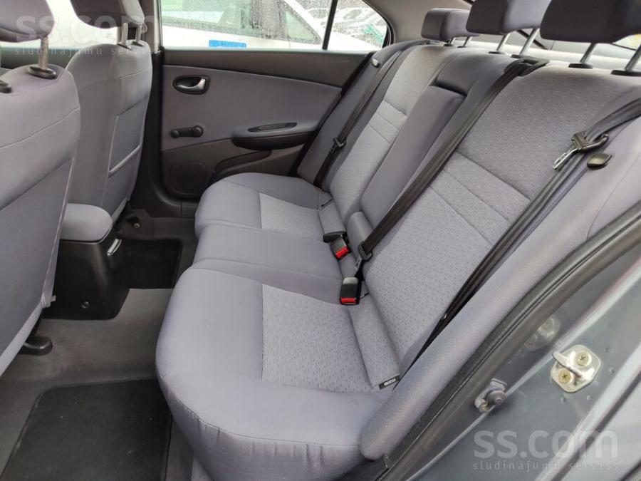 Grey Nissan Primera 2004 in Jurmala, with an engine capacity of 1.80 L and mileage of 188 thousand km for 1990 €, photo 16 on AUTOMOTO.COM.LV