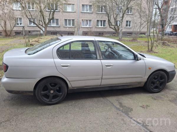Pelēks Nissan Primera 2000 Rīga, ar dzinēja tilpumu 1.80 L un nobraukumu 215 tūkst. km par 800 €, foto 7 vietnē AUTOMOTO.COM.LV