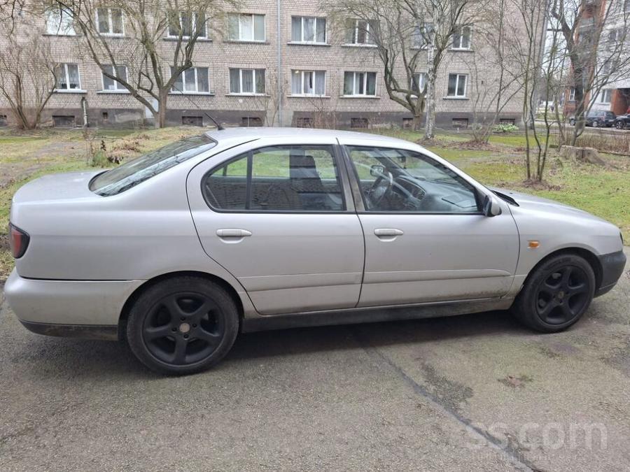 Pelēks Nissan Primera 2000 Rīga, ar dzinēja tilpumu 1.80 L un nobraukumu 215 tūkst. km par 800 €, foto 8 vietnē AUTOMOTO.COM.LV