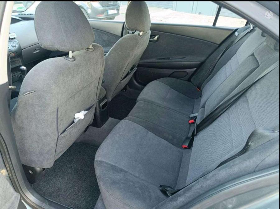 Pelēks Nissan Primera 2003 Viļņa, ar dzinēja tilpumu 1.80 L un nobraukumu 149 tūkst. km par 1250 €, foto 8 vietnē AUTOMOTO.COM.LV