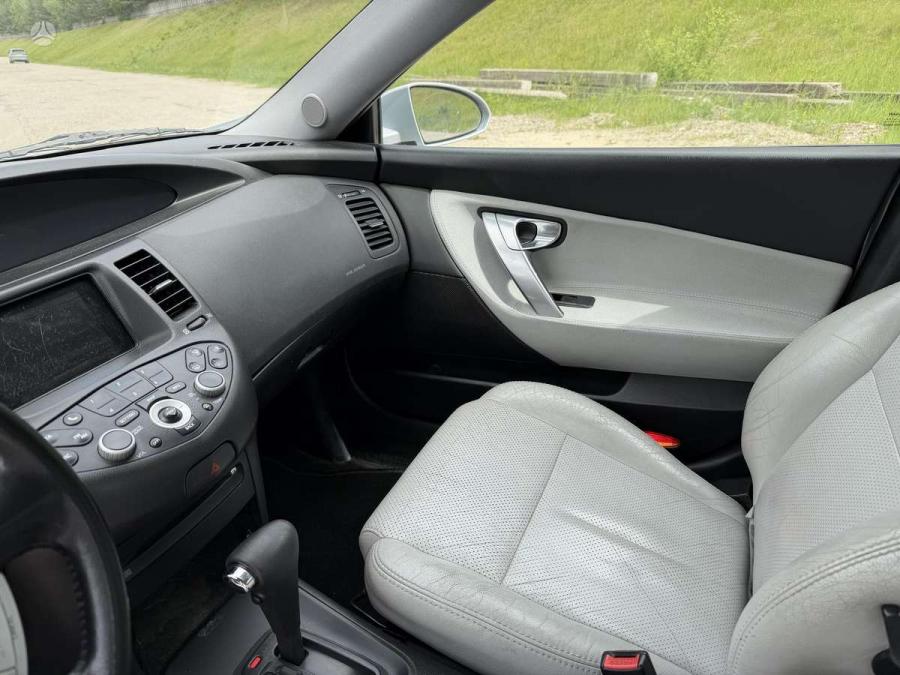 Grey Nissan Primera 2007 in Vilnius, with an engine capacity of 1.77 L and mileage of 295 thousand km for 1250 €, photo 7 on AUTOMOTO.COM.LV
