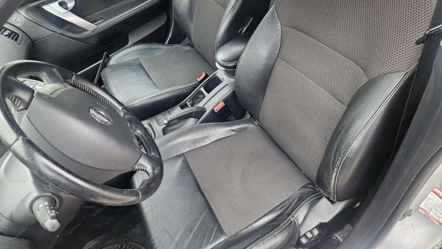Grey Nissan Primera 2004 in Vilnius, with an engine capacity of 1.77 L and mileage of 200 thousand km for 650 €, photo 6 on AUTOMOTO.COM.LV