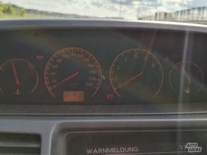 Grey Nissan Primera 2005 in Siauliai, with an engine capacity of 1.80 L and mileage of 308 thousand km for 900 €, photo 8 on AUTOMOTO.COM.LV