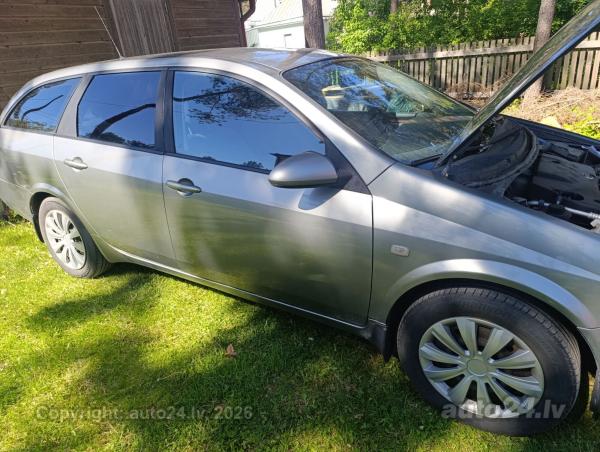 Pelēks Nissan Primera 2006 Tallina, ar dzinēja tilpumu 1.80 L un nobraukumu 290 tūkst. km par 1100 €, foto 2 vietnē AUTOMOTO.COM.LV