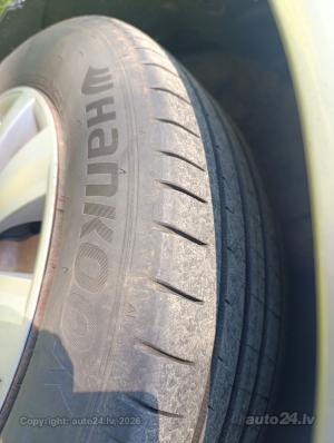 Pelēks Nissan Primera 2006 Tallina, ar dzinēja tilpumu 1.80 L un nobraukumu 290 tūkst. km par 1100 €, foto 4 vietnē AUTOMOTO.COM.LV