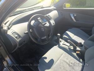 Pelēks Nissan Primera 2006 Tallina, ar dzinēja tilpumu 1.80 L un nobraukumu 290 tūkst. km par 1100 €, foto 9 vietnē AUTOMOTO.COM.LV
