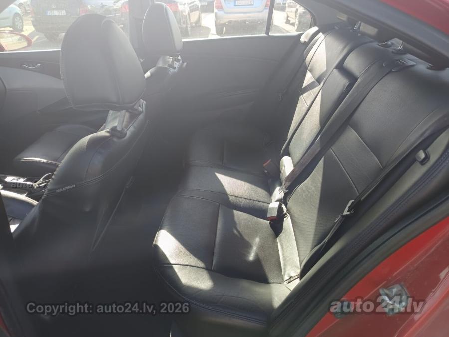 Nissan Primera 2002 in Tallinn, with an engine capacity of 2.00 L and mileage of 218 thousand km for 599 €, photo 8 on AUTOMOTO.COM.LV