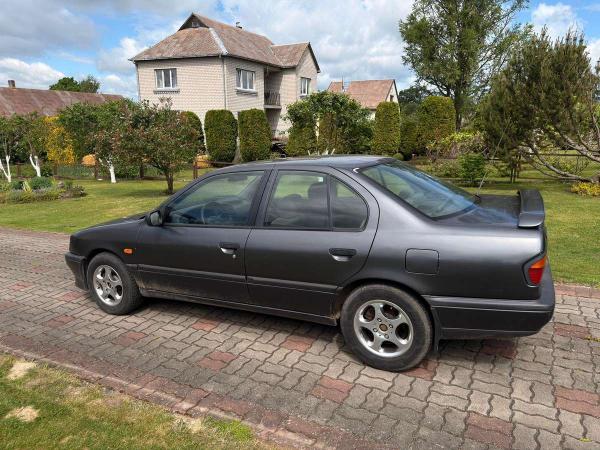 Nissan Primera 1993 in Kelme, with an engine capacity of 2.00 L and mileage of 155 thousand km for 1600 €, photo 2 on AUTOMOTO.COM.LV