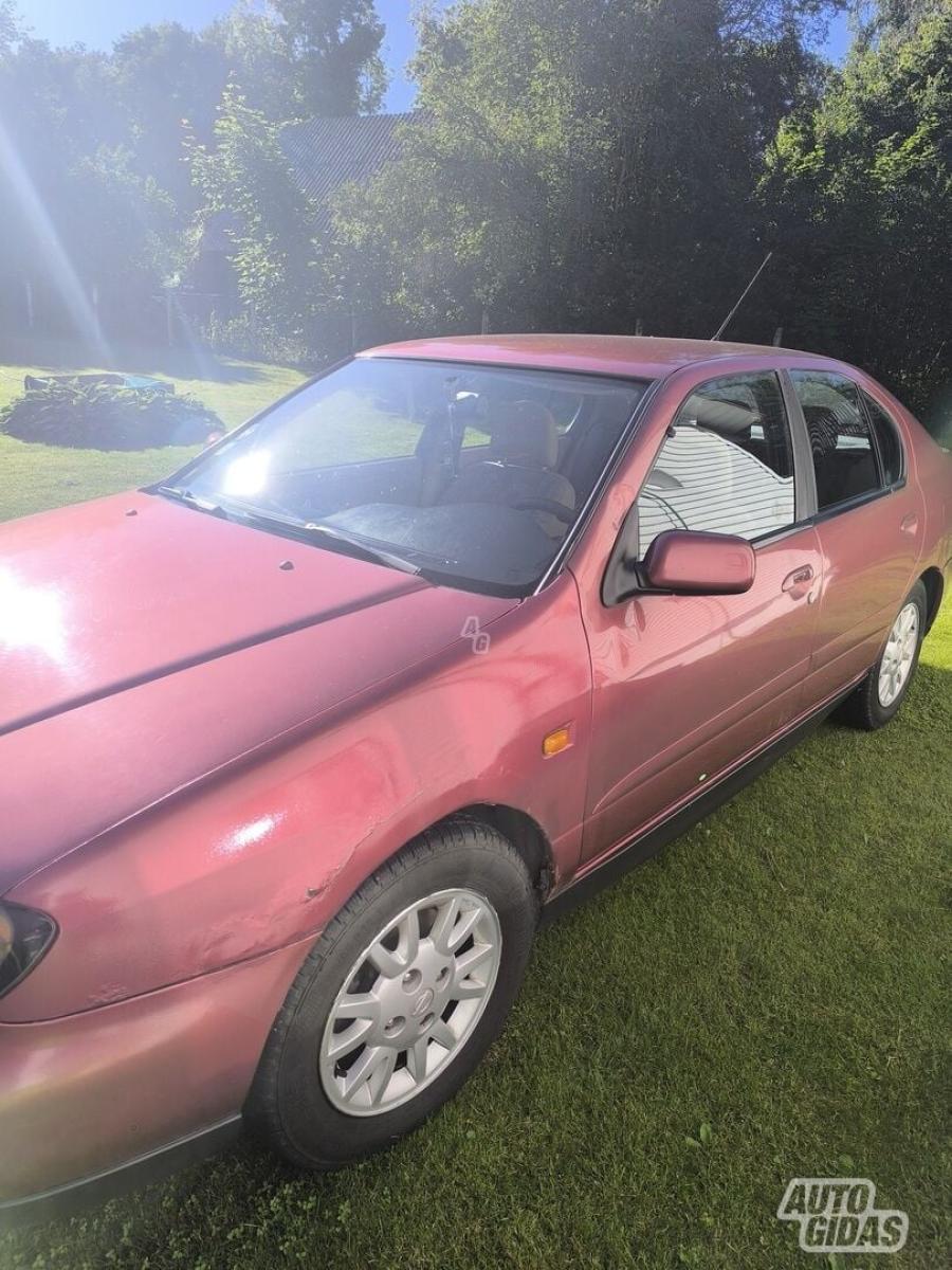 Nissan Primera 2000 in Pasvalys, with an engine capacity of 1.80 L and mileage of 290 thousand km for 700 €, photo 4 on AUTOMOTO.COM.LV