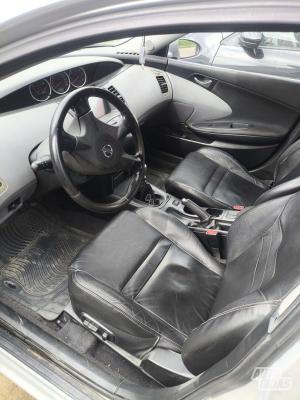 Nissan Primera 2002 in Plunge, with an engine capacity of 2.20 L and mileage of 211 thousand km for 1000 €, photo 6 on AUTOMOTO.COM.LV