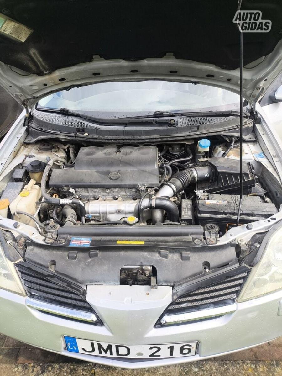 Nissan Primera 2002 in Plunge, with an engine capacity of 2.20 L and mileage of 211 thousand km for 1000 €, photo 8 on AUTOMOTO.COM.LV