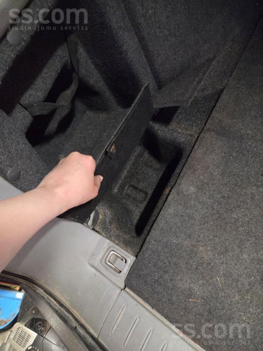 Nissan Primera 2004 Rīga, ar dzinēja tilpumu 2.20 L un nobraukumu 405 tūkst. km par 1100 €, foto 13 vietnē AUTOMOTO.COM.LV