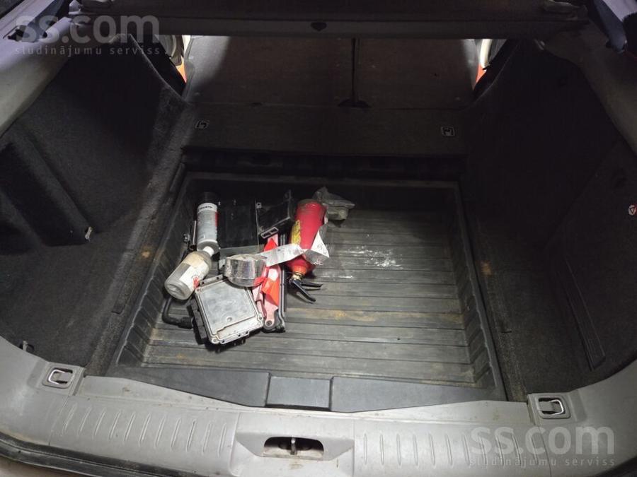 Nissan Primera 2004 Rīga, ar dzinēja tilpumu 2.20 L un nobraukumu 405 tūkst. km par 1100 €, foto 15 vietnē AUTOMOTO.COM.LV
