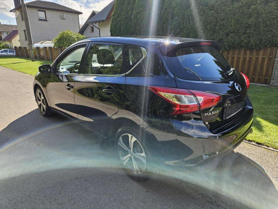 Black Nissan Pulsar 2015 in Marijampole, with an engine capacity of 1.20 L and mileage of 171 thousand km for 4999 €, photo 6 on AUTOMOTO.COM.LV