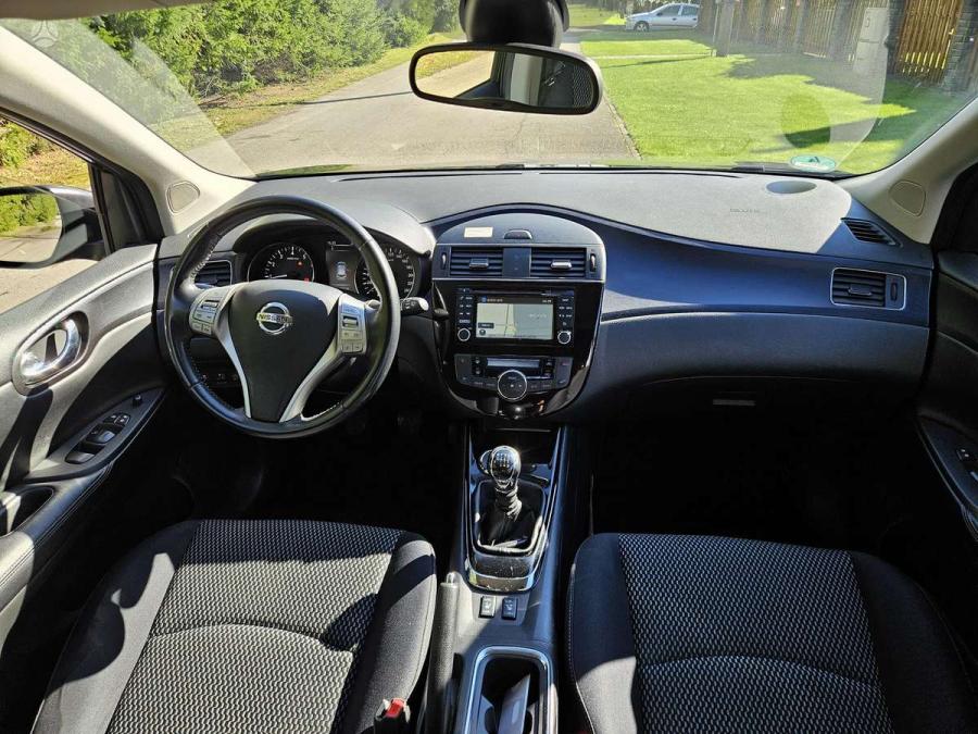 Black Nissan Pulsar 2015 in Marijampole, with an engine capacity of 1.20 L and mileage of 171 thousand km for 4999 €, photo 8 on AUTOMOTO.COM.LV