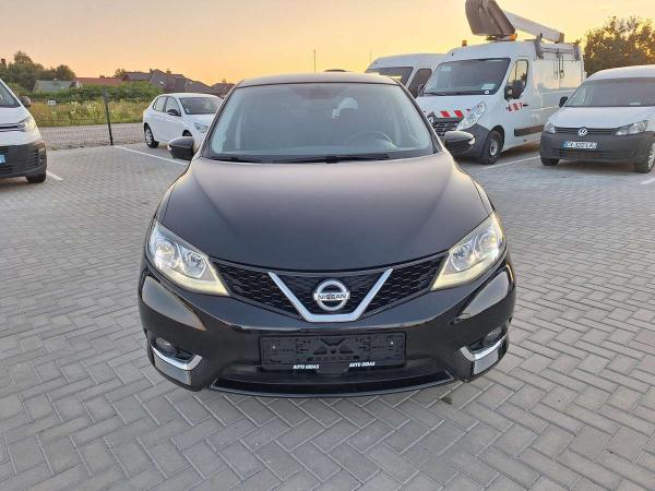 Black Nissan Pulsar 2016 in Taurage, with an engine capacity of 1.46 L and mileage of 92 thousand km for 6500 €, photo 2 on AUTOMOTO.COM.LV
