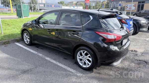 Black Nissan Pulsar 2015 in Riga, with an engine capacity of 1.20 L and mileage of 69 thousand km for 6990 €, photo 4 on AUTOMOTO.COM.LV