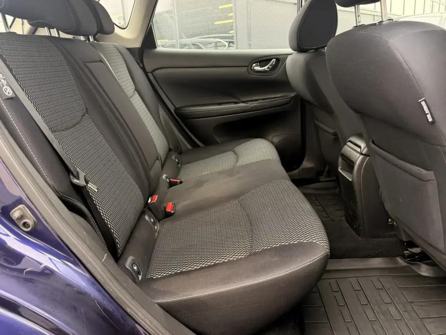 Blue Nissan Pulsar 2016 in Riga, with an engine capacity of 1.20 L and mileage of 160 thousand km for 4490 €, photo 10 on AUTOMOTO.COM.LV