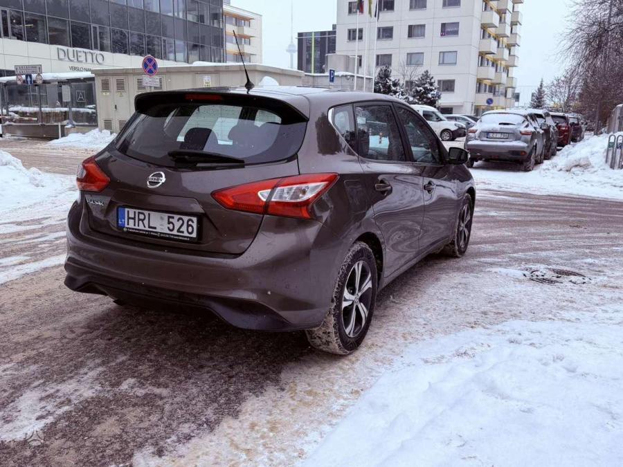 Brūns Nissan Pulsar 2015 Viļņa, ar dzinēja tilpumu 1.20 L un nobraukumu 299 tūkst. km par 4200 €, foto 3 vietnē AUTOMOTO.COM.LV