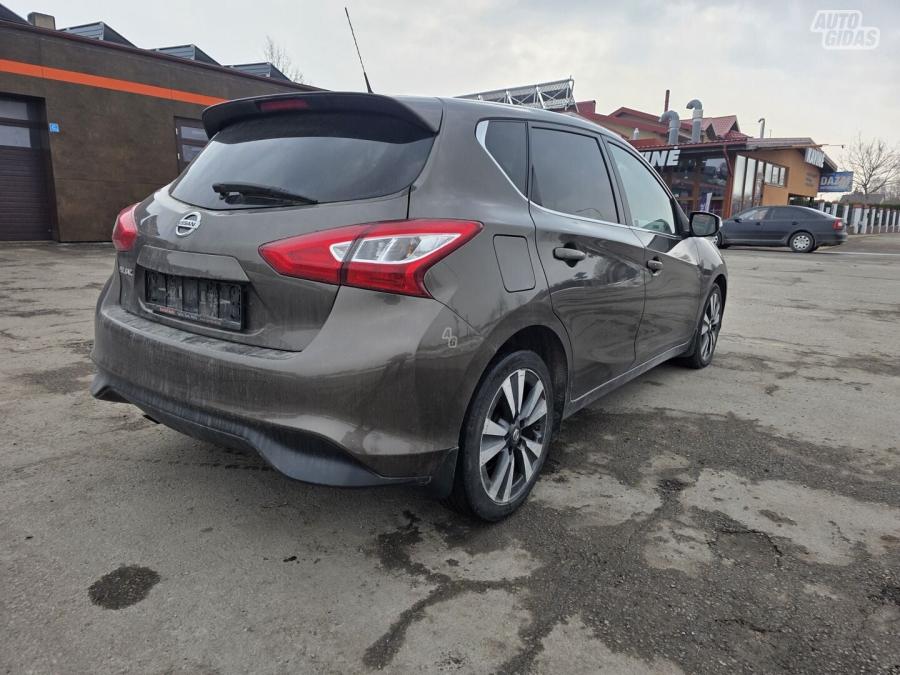 Brown Nissan Pulsar 2015 in Kretinga, with an engine capacity of 1.20 L and mileage of 233 thousand km for 3500 €, photo 4 on AUTOMOTO.COM.LV