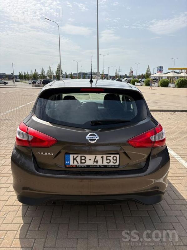 Brown Nissan Pulsar 2015 in Riga, with an engine capacity of 1.20 L and mileage of 157 thousand km for 4950 €, photo 4 on AUTOMOTO.COM.LV