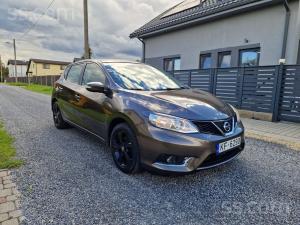 Brown Nissan Pulsar 2015 in Riga, with an engine capacity of 1.20 L and mileage of 136 thousand km for 5650 €, photo  on AUTOMOTO.COM.LV