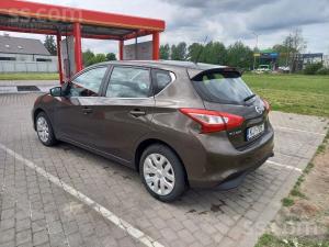 Brown Nissan Pulsar 2016 in Riga, with an engine capacity of 1.20 L and mileage of 140 thousand km for 4350 €, photo 4 on AUTOMOTO.COM.LV