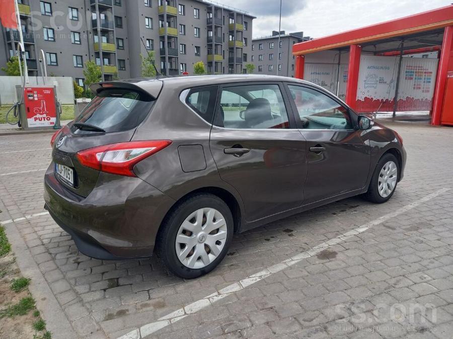 Brown Nissan Pulsar 2016 in Riga, with an engine capacity of 1.20 L and mileage of 140 thousand km for 4350 €, photo 5 on AUTOMOTO.COM.LV