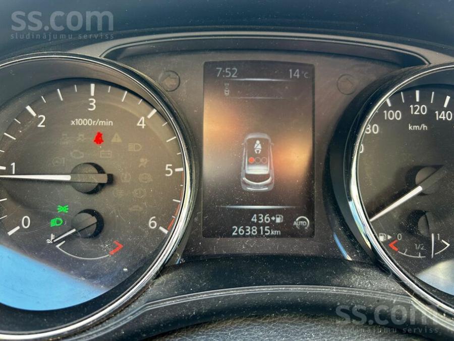 Brown Nissan Pulsar 2016 in Riga, with an engine capacity of 1.50 L and mileage of 264 thousand km for 4300 €, photo 9 on AUTOMOTO.COM.LV