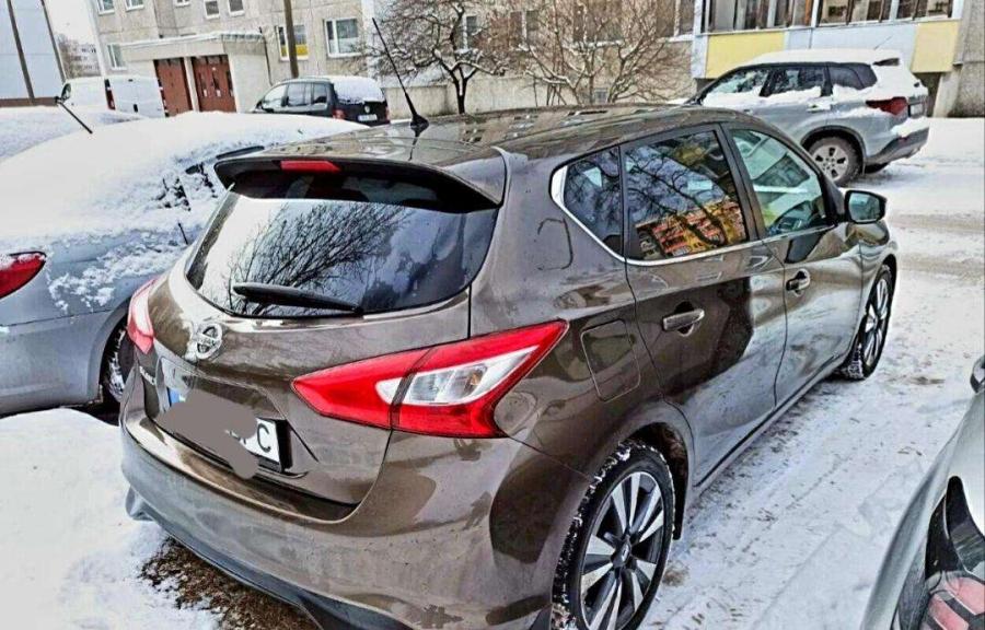 Brūns Nissan Pulsar 2015 Kretinga, ar dzinēja tilpumu 1.20 L un nobraukumu 225 tūkst. km par 3400 €, foto 4 vietnē AUTOMOTO.COM.LV