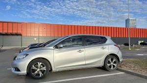 Pelēks Nissan Pulsar 2017 Viļņa, ar dzinēja tilpumu 1.46 L un nobraukumu 200 tūkst. km par 4550 €, foto 6 vietnē AUTOMOTO.COM.LV
