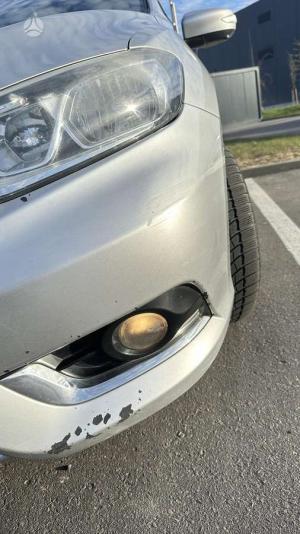 Pelēks Nissan Pulsar 2017 Viļņa, ar dzinēja tilpumu 1.46 L un nobraukumu 200 tūkst. km par 4550 €, foto 15 vietnē AUTOMOTO.COM.LV