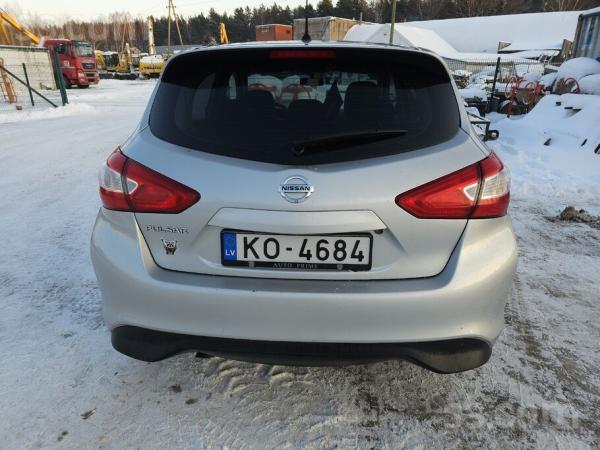Nissan Pulsar 2017 in Riga, with an engine capacity of 1.50 L and mileage of 254 thousand km for 4800 €, photo 5 on AUTOMOTO.COM.LV