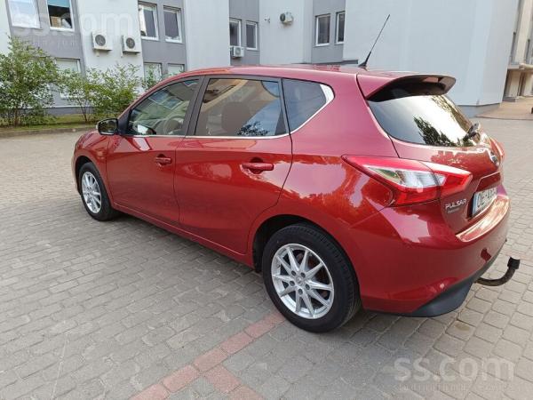 Sarkans Nissan Pulsar 2015 Rīga, ar dzinēja tilpumu 1.20 L un nobraukumu 146 tūkst. km par 7300 €, foto 3 vietnē AUTOMOTO.COM.LV
