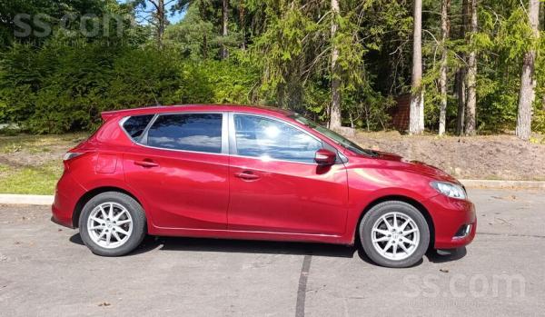 Red Nissan Pulsar 2015 in Riga, with an engine capacity of 1.20 L and mileage of 156 thousand km for 5350 €, photo 3 on AUTOMOTO.COM.LV