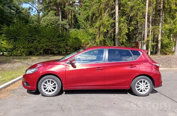 Red Nissan Pulsar 2015 in Riga, with an engine capacity of 1.20 L and mileage of 156 thousand km for 5350 €, photo 7 on AUTOMOTO.COM.LV