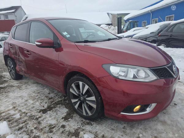 Red Nissan Pulsar 2016 in Taurage, with an engine capacity of 1.46 L and mileage of 152 thousand km for 4950 €, photo 3 on AUTOMOTO.COM.LV