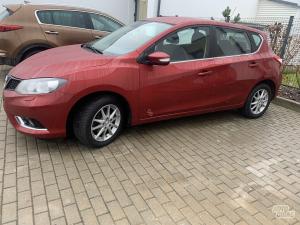 Red Nissan Pulsar 2016 in Vilnius, with an engine capacity of 1.20 L and mileage of 173 thousand km for 6700 €, photo 3 on AUTOMOTO.COM.LV