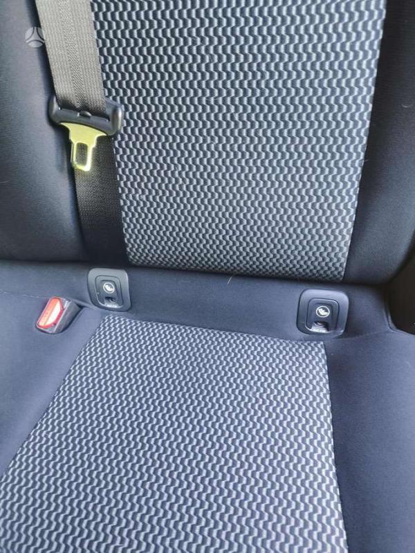 Sarkans Nissan Pulsar 2017 Viļņa, ar dzinēja tilpumu 1.20 L un nobraukumu 148 tūkst. km par 6200 €, foto 8 vietnē AUTOMOTO.COM.LV