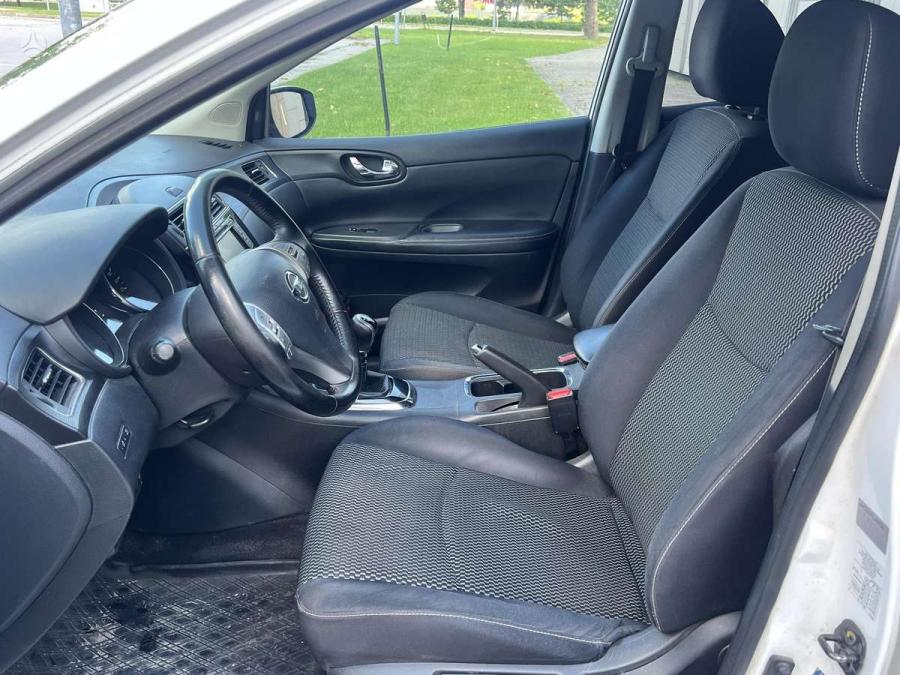 White Nissan Pulsar 2015 in Taurage, with an engine capacity of 1.50 L and mileage of 208 thousand km for 3700 €, photo 8 on AUTOMOTO.COM.LV