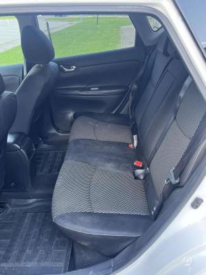 White Nissan Pulsar 2015 in Taurage, with an engine capacity of 1.50 L and mileage of 208 thousand km for 3700 €, photo 9 on AUTOMOTO.COM.LV
